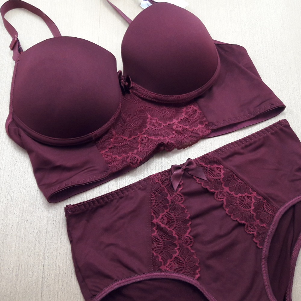 Conjunto Cloe Plus - Lingerie BR - Atacado para Revenda